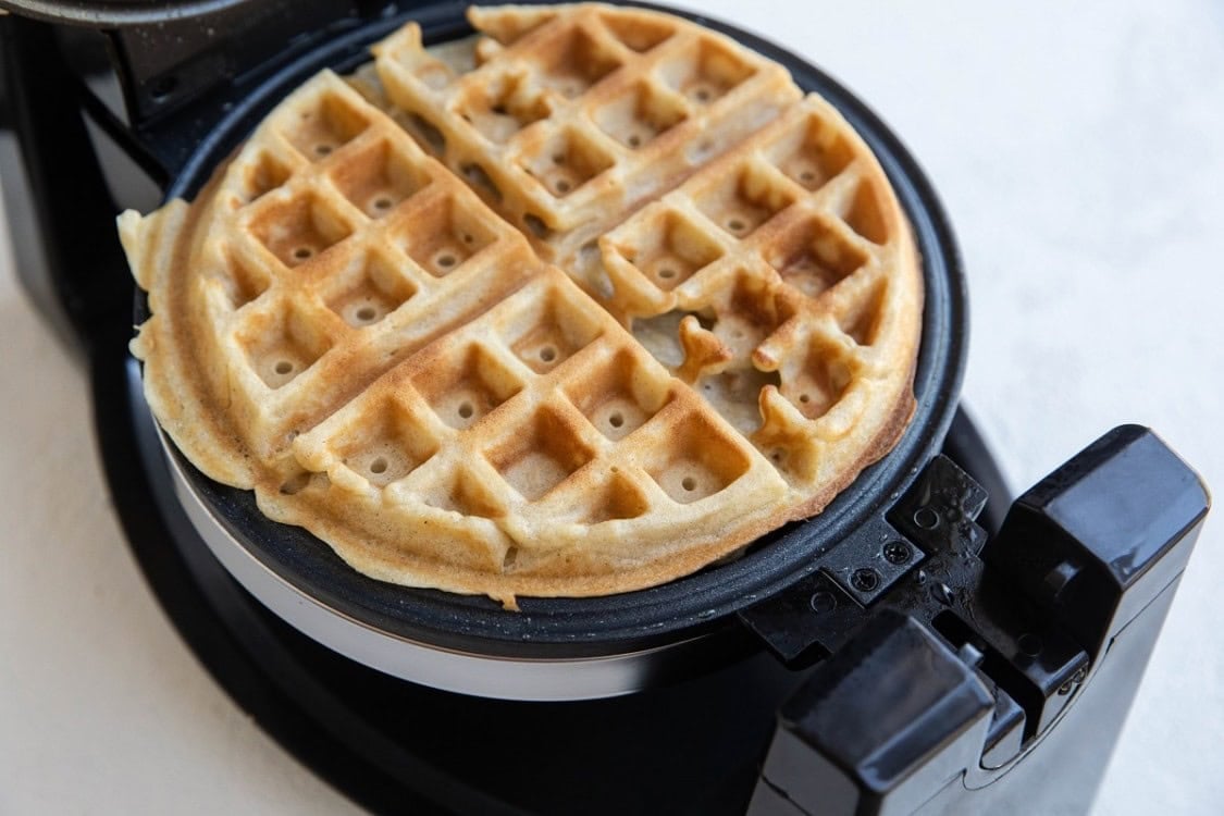 High-Protein Cottage Cheese Waffles with Oats - The Roasted Root