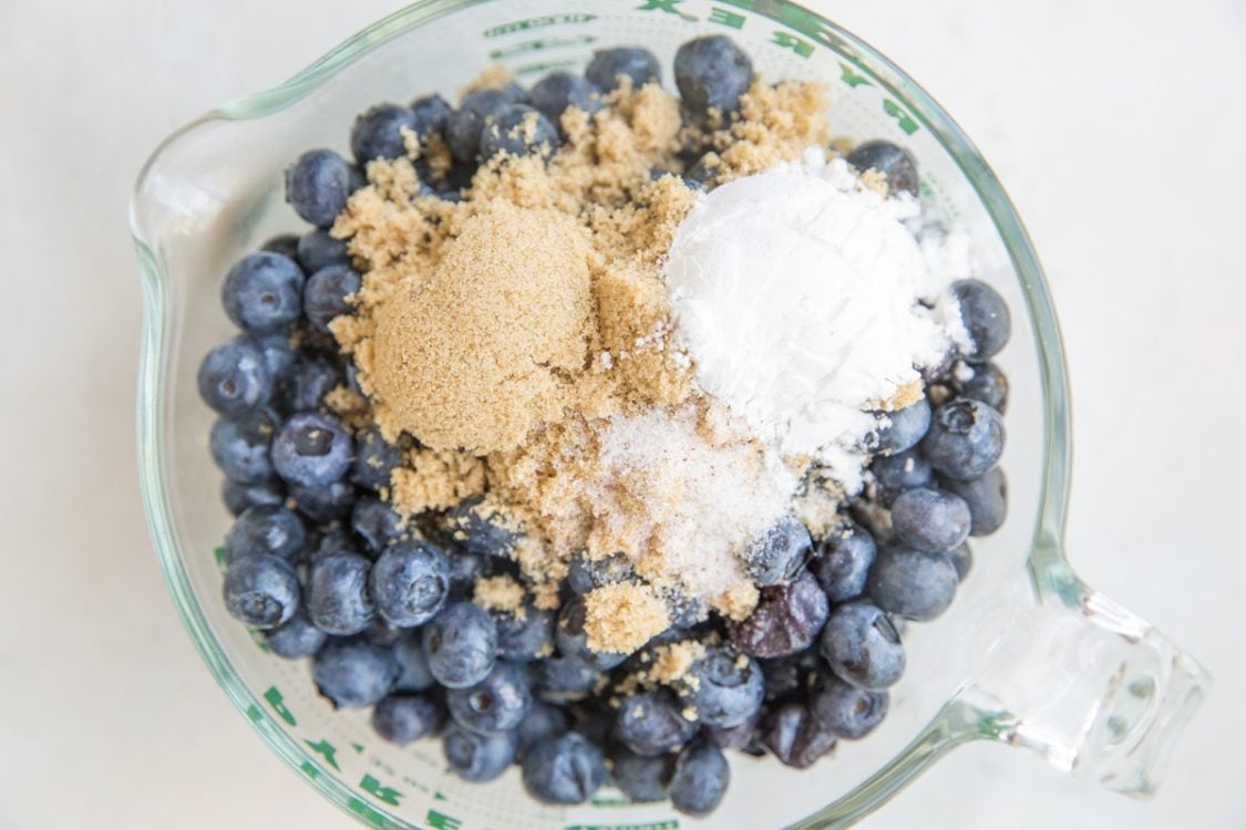 Keto Blueberry Crumble (Vegan) - The Roasted Root
