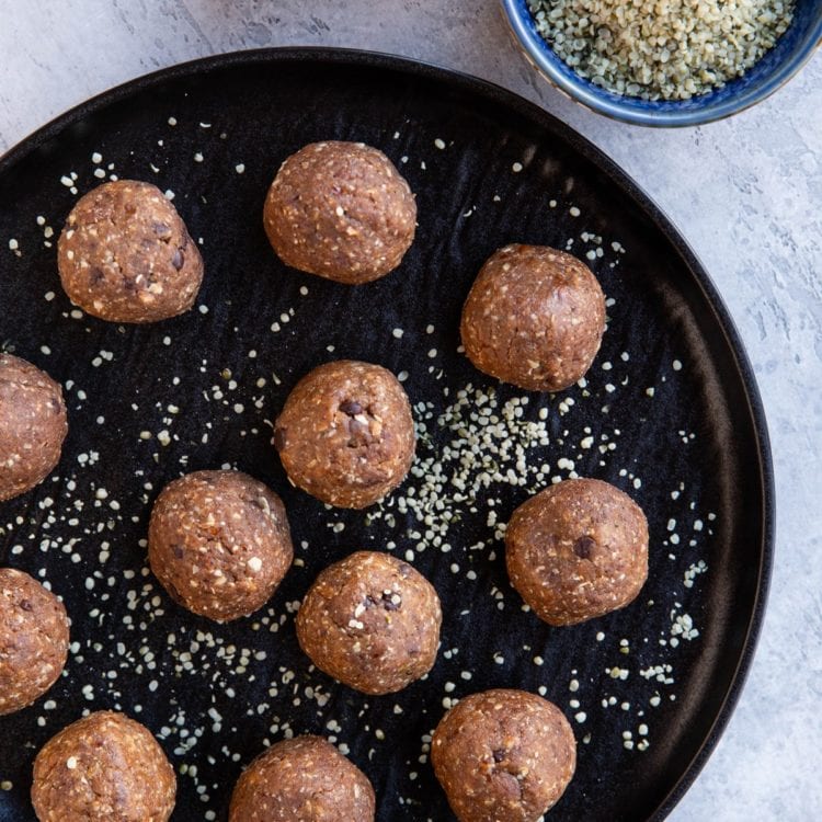 No Bake Protein Power Balls - The Roasted Root