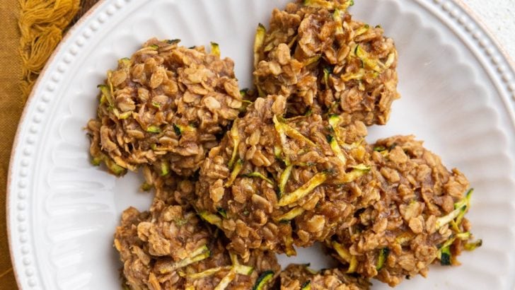 6-Ingredient Healthy Zucchini Oatmeal Cookies - The Roasted Root