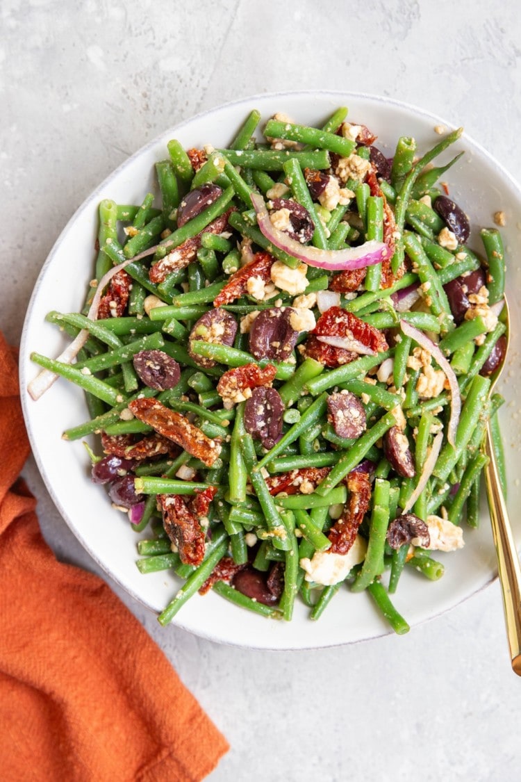 Mediterranean Green Bean Salad - The Roasted Root