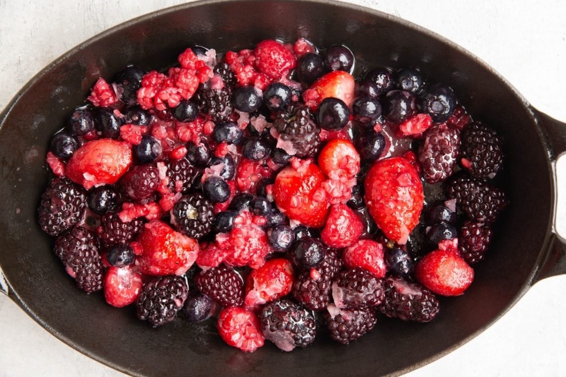Almond Flour Mixed Berry Crisp - The Roasted Root
