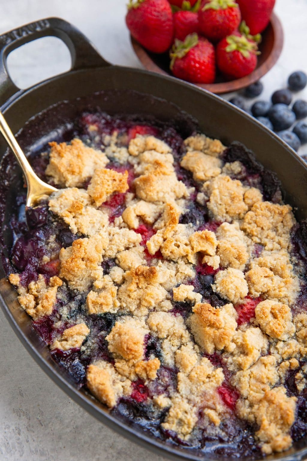 Almond Flour Mixed Berry Crisp - The Roasted Root